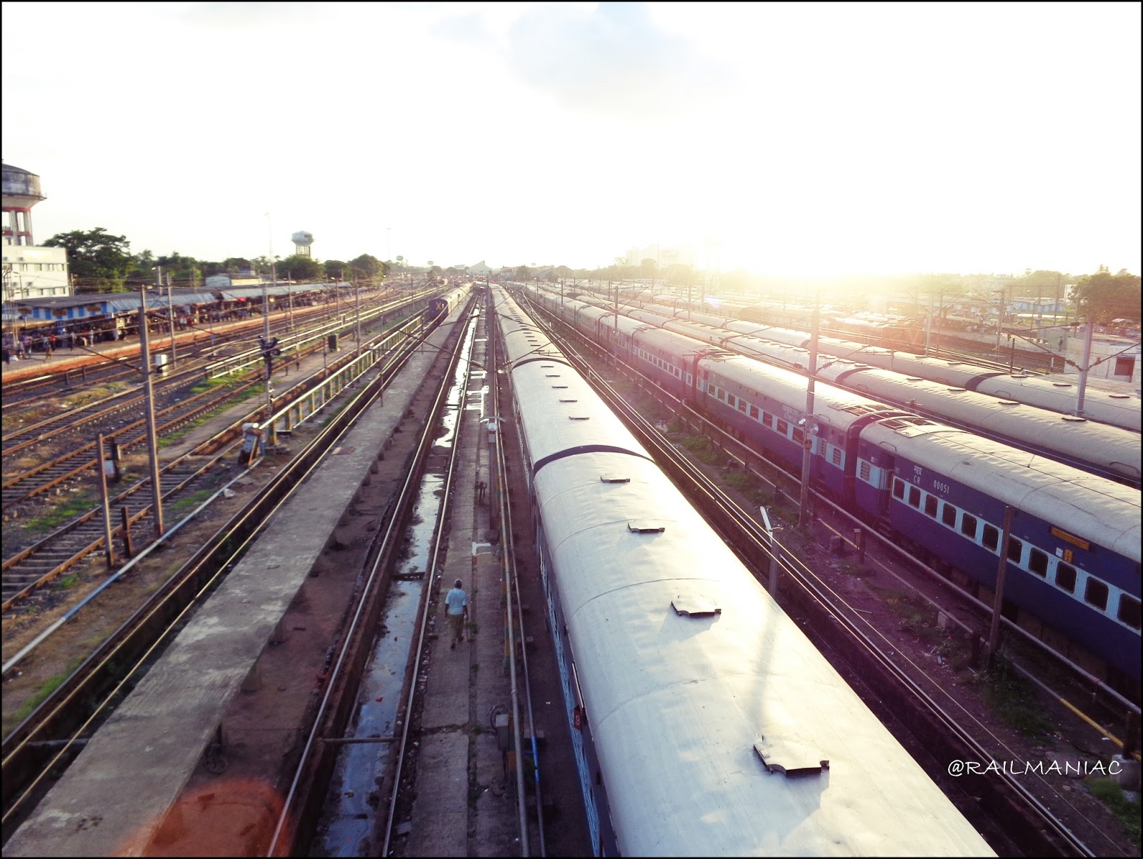 Rail Maniac: RAIL & LIFE (Stunning view of Parallel Rakes at ...