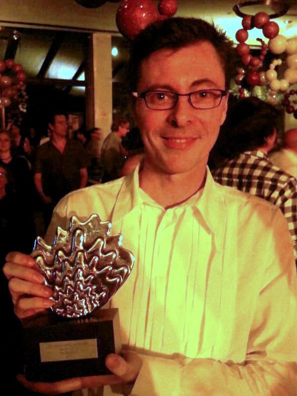 ACONTECIMENTOS: Marcelo Pies ganha o Prêmio Shell de figurino por "Hair"