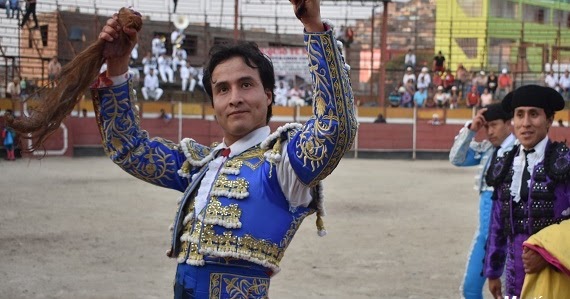 Boca de Riego: SAMUEL CALDERON INDULTA UN BUEN NOVILLO DE SAN SIMON