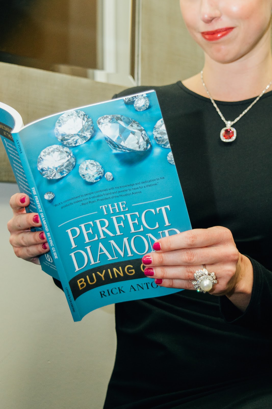 Ashley Nicole Style : Houston's Hidden Gem - Uptown Diamond