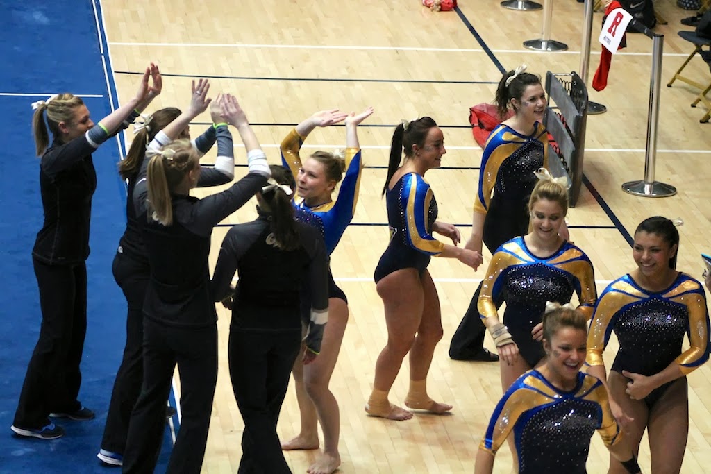 GW Gymnastics Sets Vault Record at Brownie & Girl Scout Meet - DC Outlook