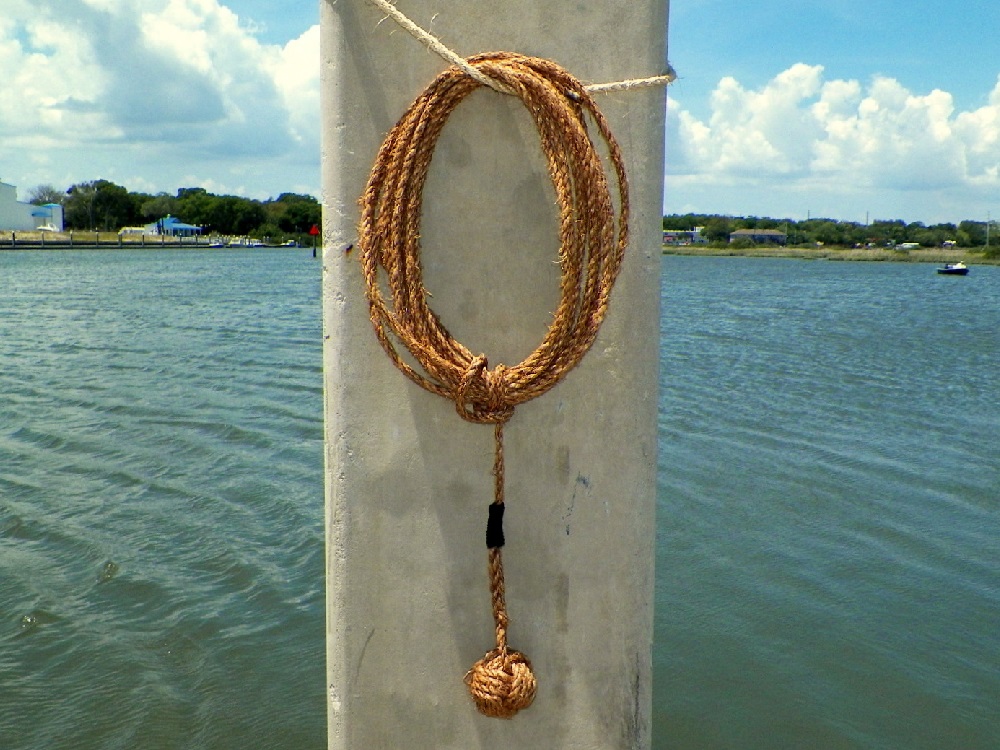 Sailor Made Ropeworks: Monkey Fists...