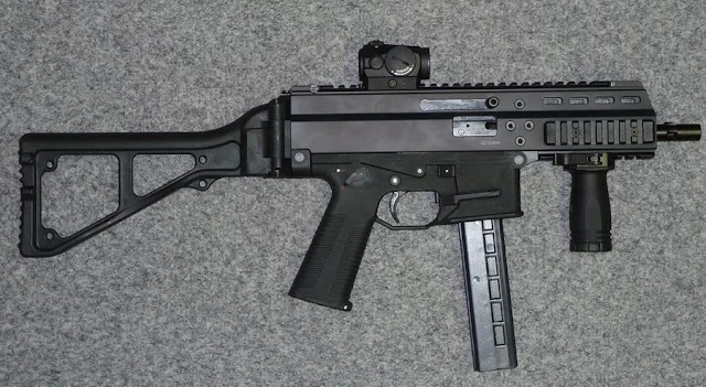 Defensa y Armas: Subfusil Brügger y Thomet APC9 (Suiza)