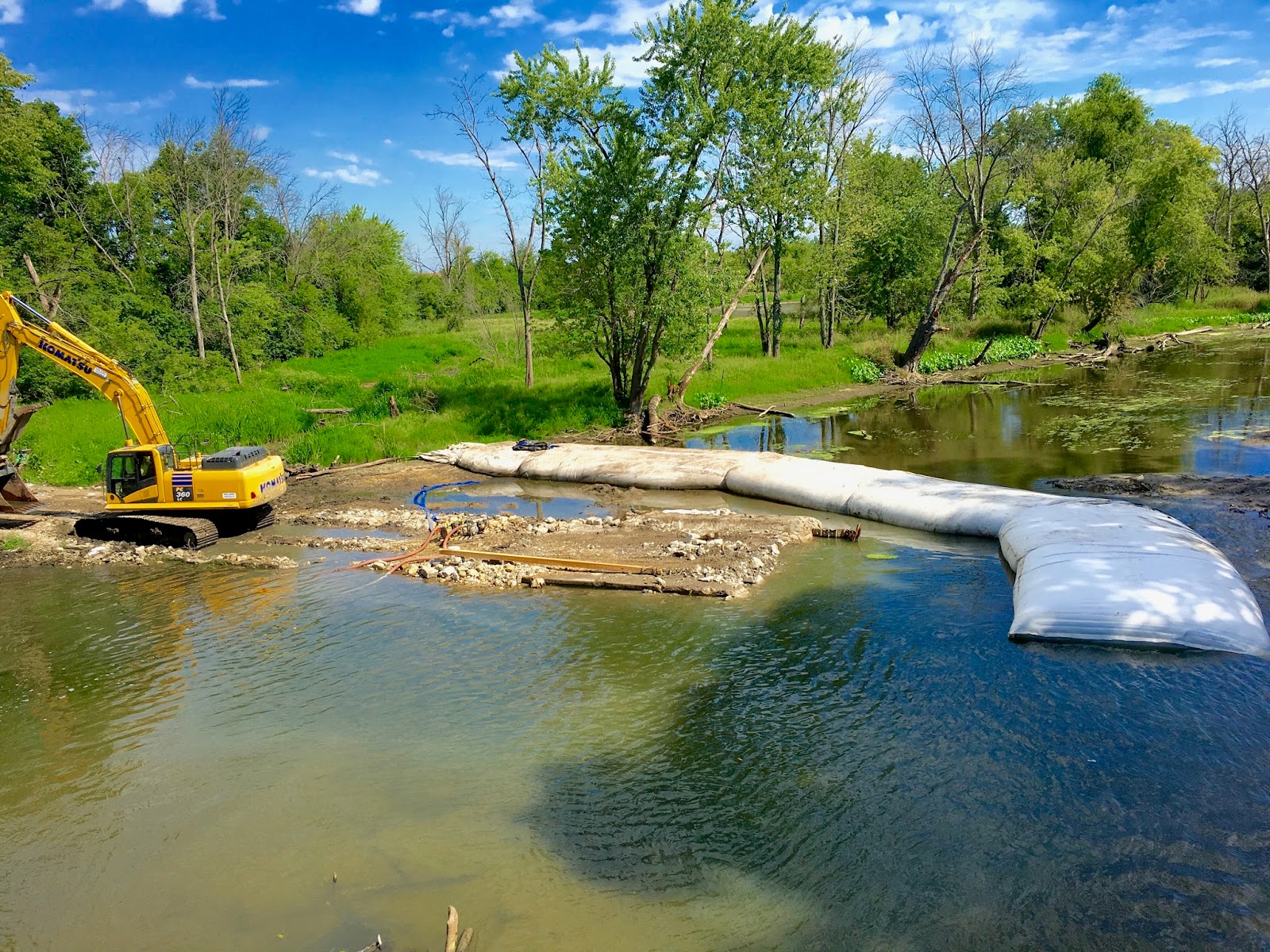 Chuck's Adventures: Des Plaines River Dam(n) Obstruction Gone!