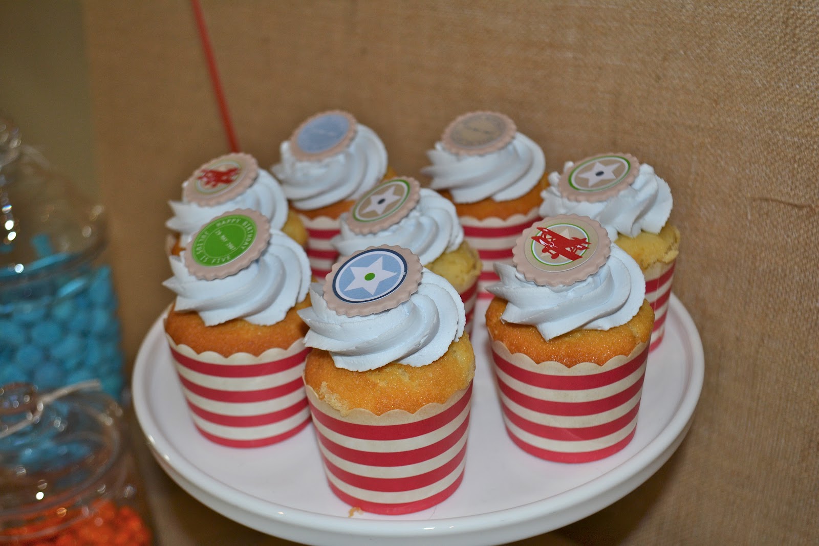 Sooti and Sweet: Vintage Aeroplane Sweets Table