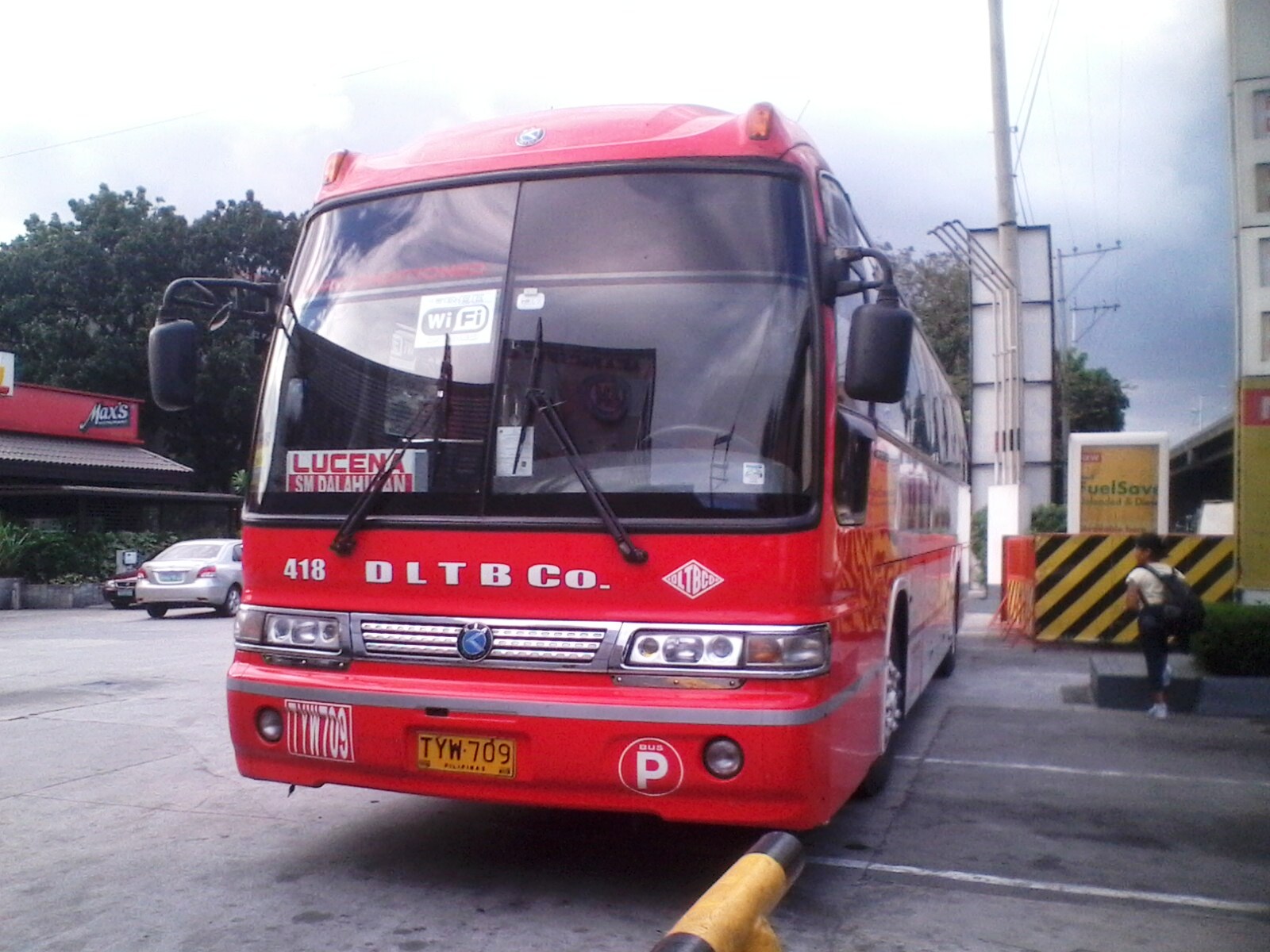 WALDZ RENALES: DLTB Bus Sucks!