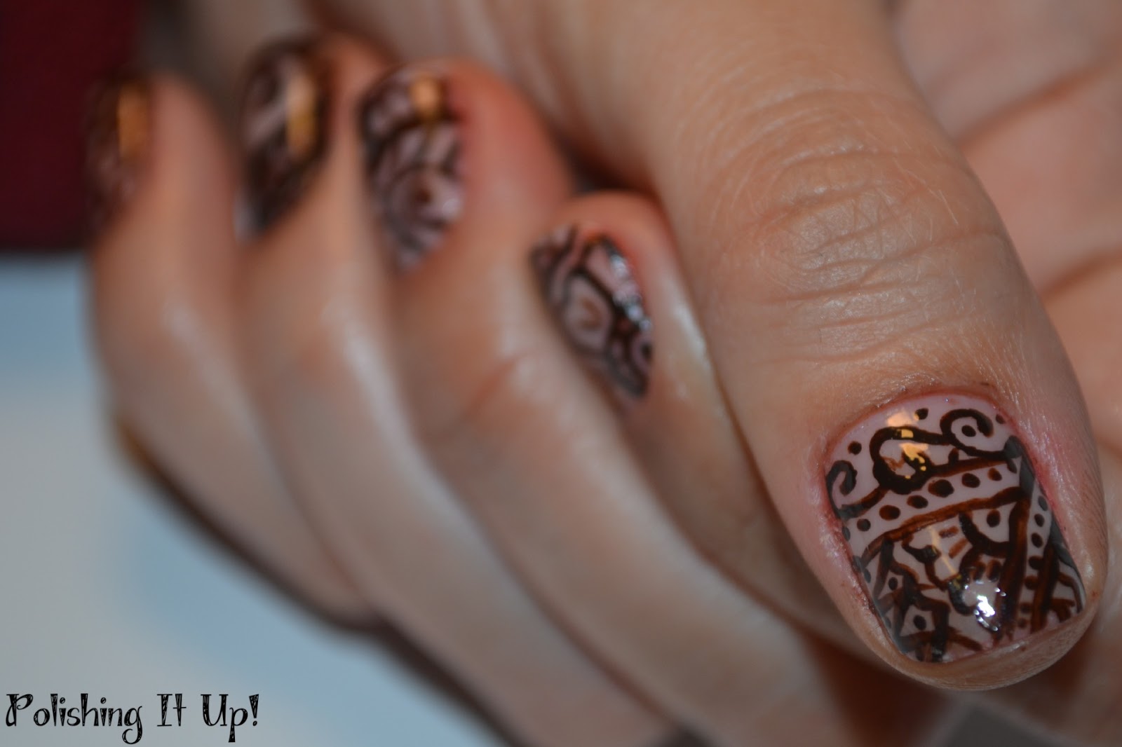 Polishing It Up!: Henna Designs: Nail Style!!