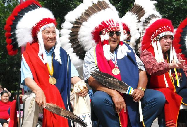 White Wolf : Celebrate Indian Country at Red Earth Native American ...