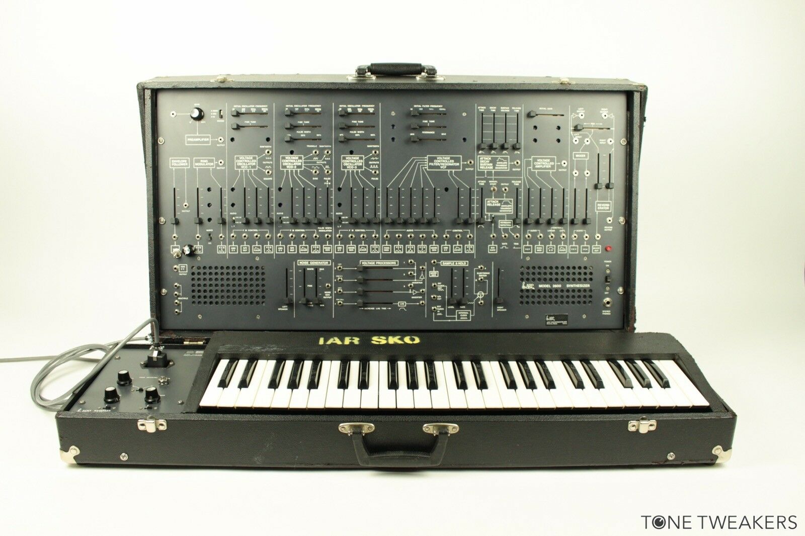 MATRIXSYNTH: ARP 2600 Modular Synthesizer SN 26690 & 36710