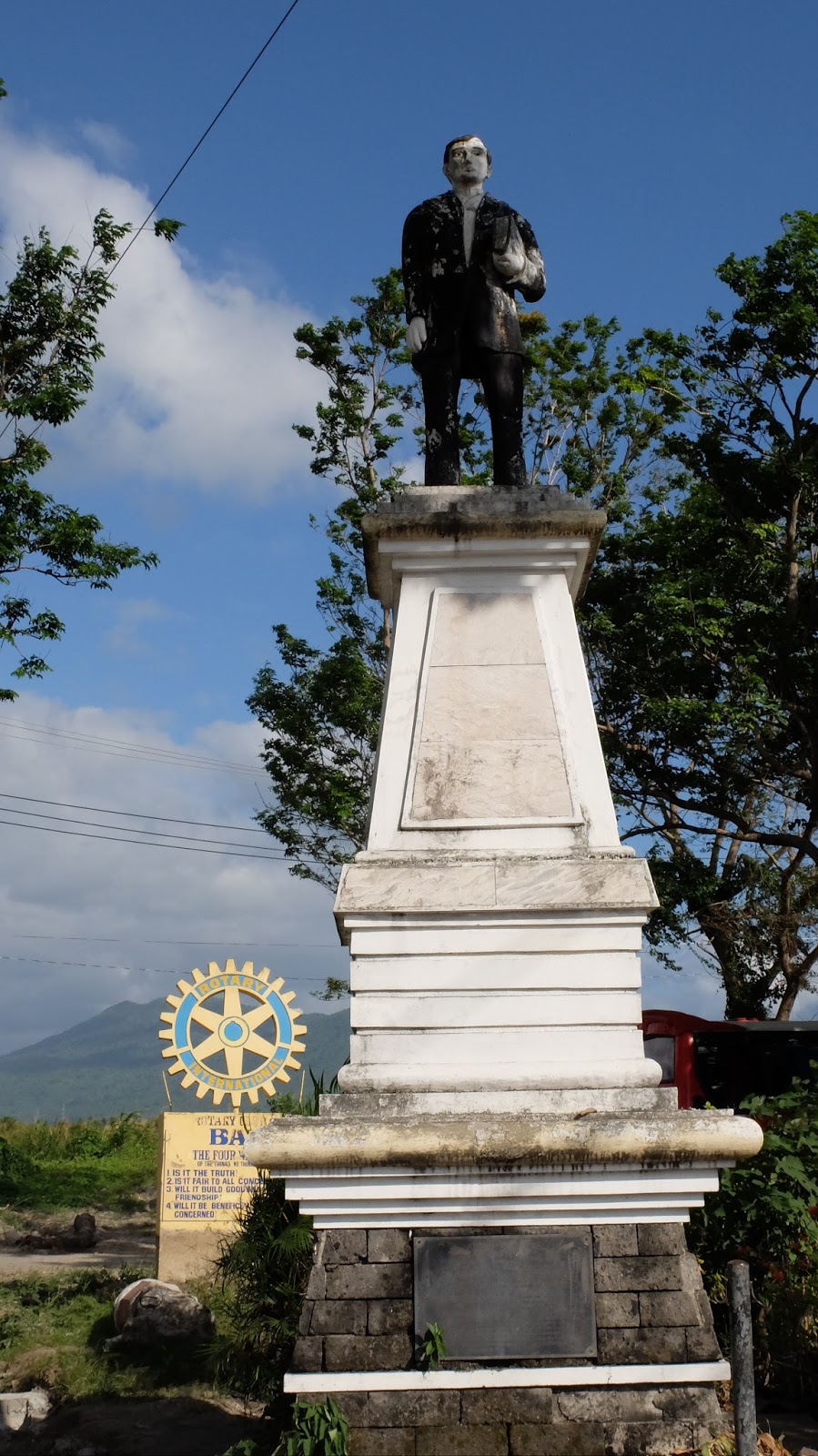 RIZAL IN SAN PABLO CITY, LAGUNA | DR. JOSE RIZAL MONUMENTS