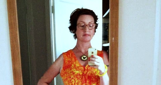 THE CITIZEN ROSEBUD: ROSEBUD OF THE WEEK: Sarah, undercover