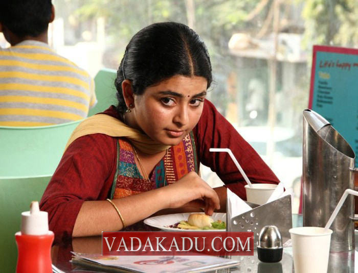 Tamil Actress Swathi Stills, Raattinam Movie Latest Photo Gallery ...