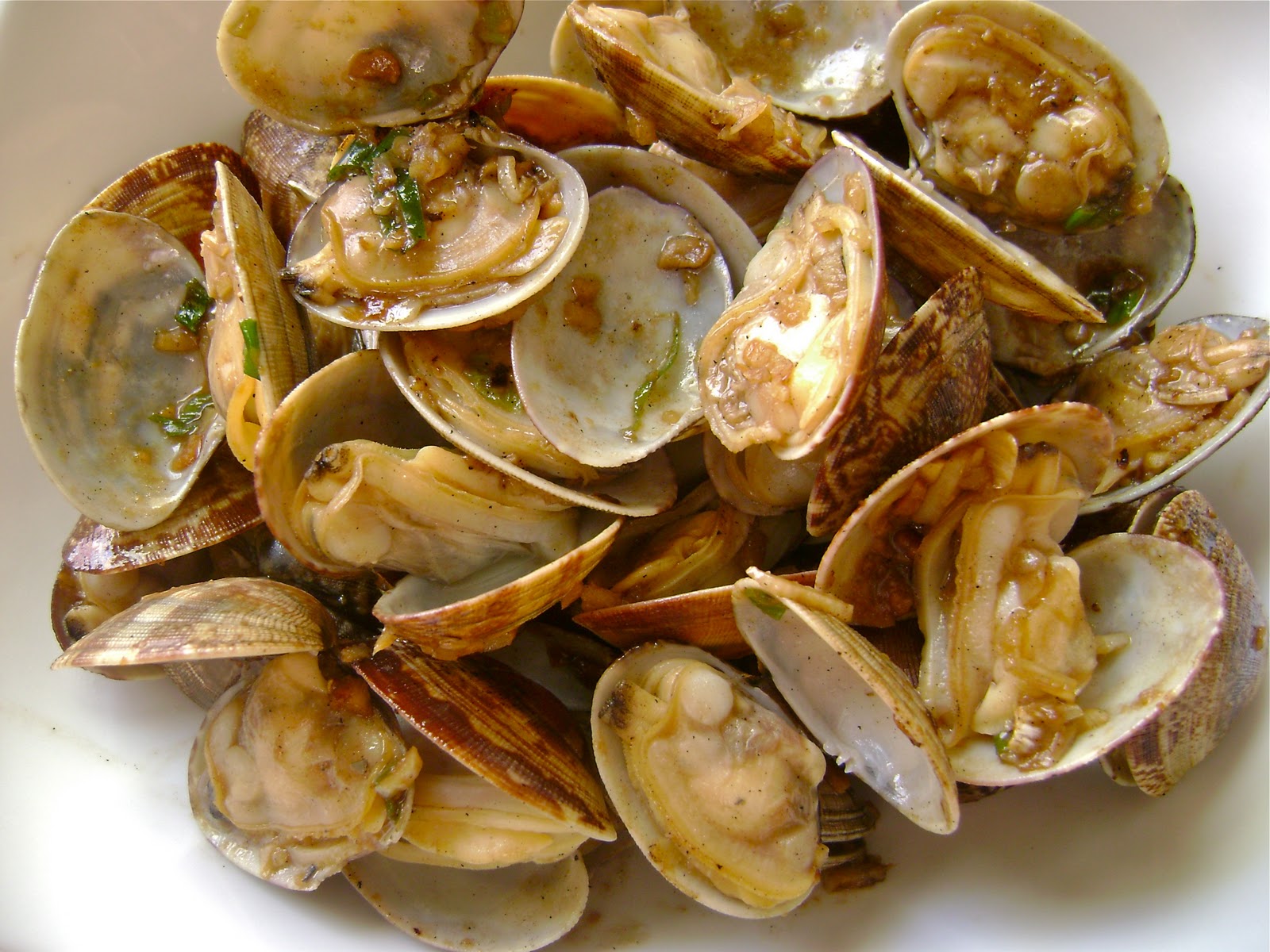 Savories and Sweets by Keyna: Stir-Fry Clam In Bean Sauce