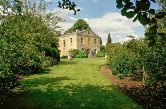 "Tweedland" The Gentlemen's club: Raymond Erith New-Classical Architect.