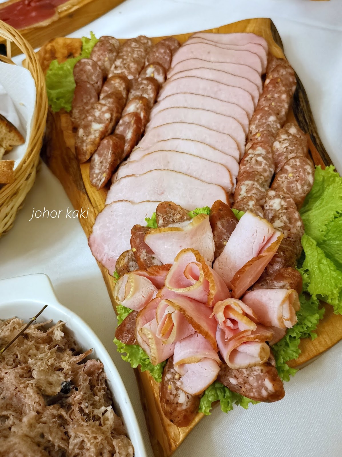 Polish Goose Showcase by Chef Piotr Lenart @ Gozdawa Palace (Łochocin ...