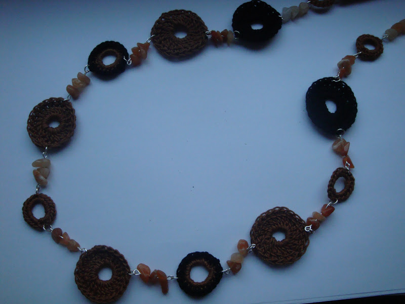 Crochet Space : Coliere crosetate