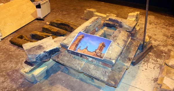 The Language of Stone: The Geological Detective - I