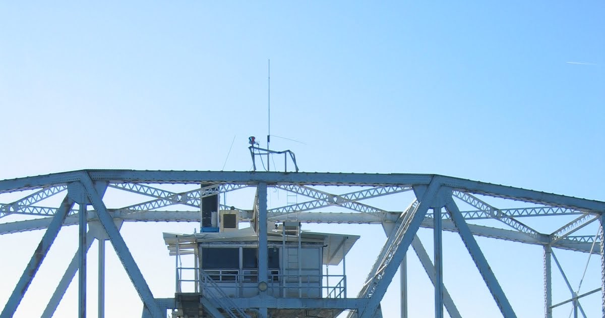 Bridge of the Week: Movable Bridges - Chef Menteur Bridge (2)