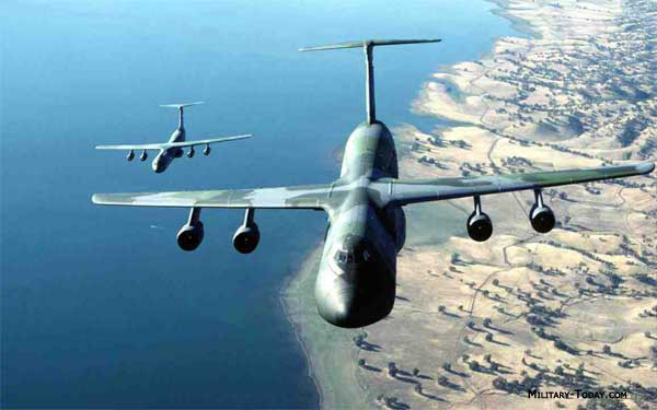 C-141 Starlifter Military Cargo Aircraft |US Military Aircraft Picture