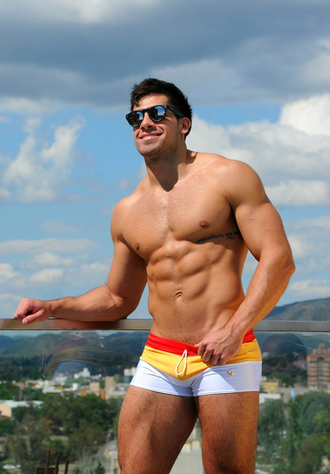 SUMMER IS COMING / FITNESS MODEL THOMAS CABRERA BY GUILLE NOVAIRA | ARGENTINEMEN ARCHIVES