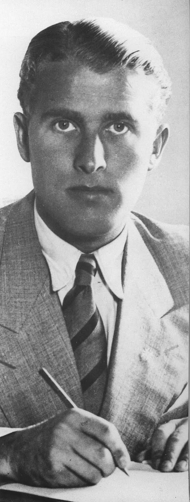 Urânia - José Galisi Filho: Gathering Momentum: Von Braun’s Work in the ...