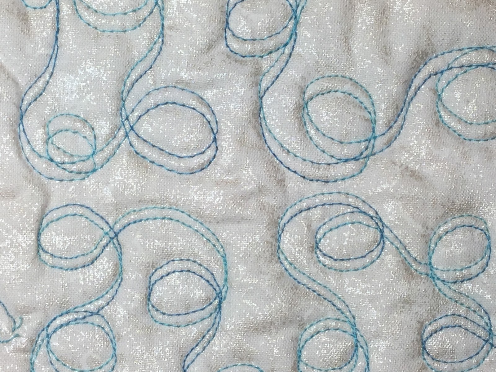 Julies Quilt Class: QUILTsocial twin needle quilting day 3