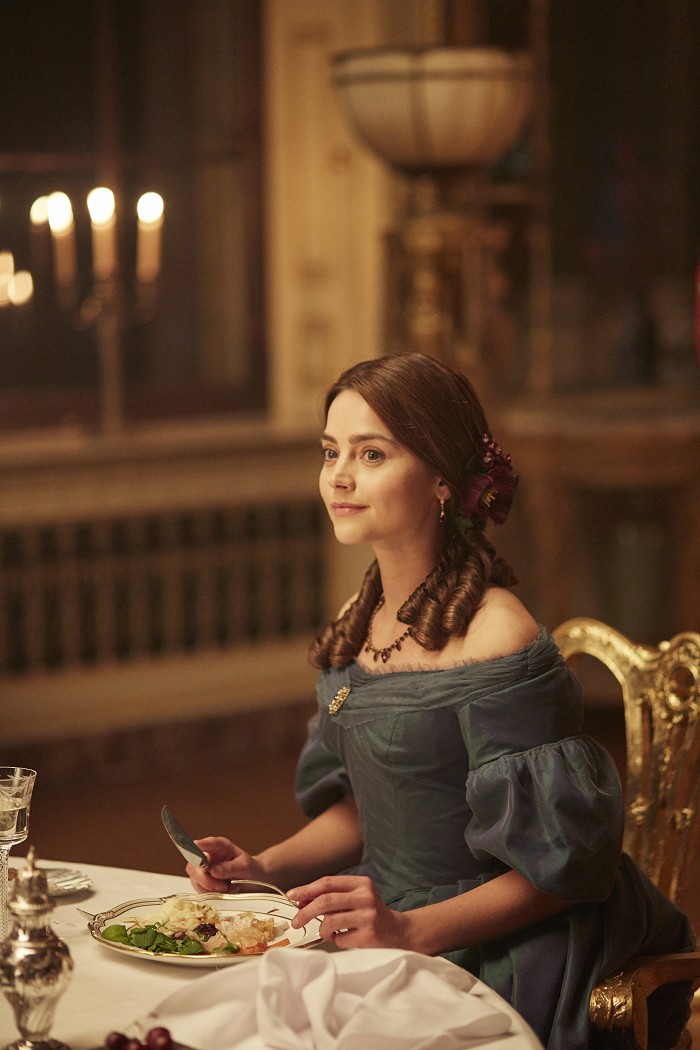 FILMY KOSTIUMOWE: Victoria (TV Mini-Serial 2016)