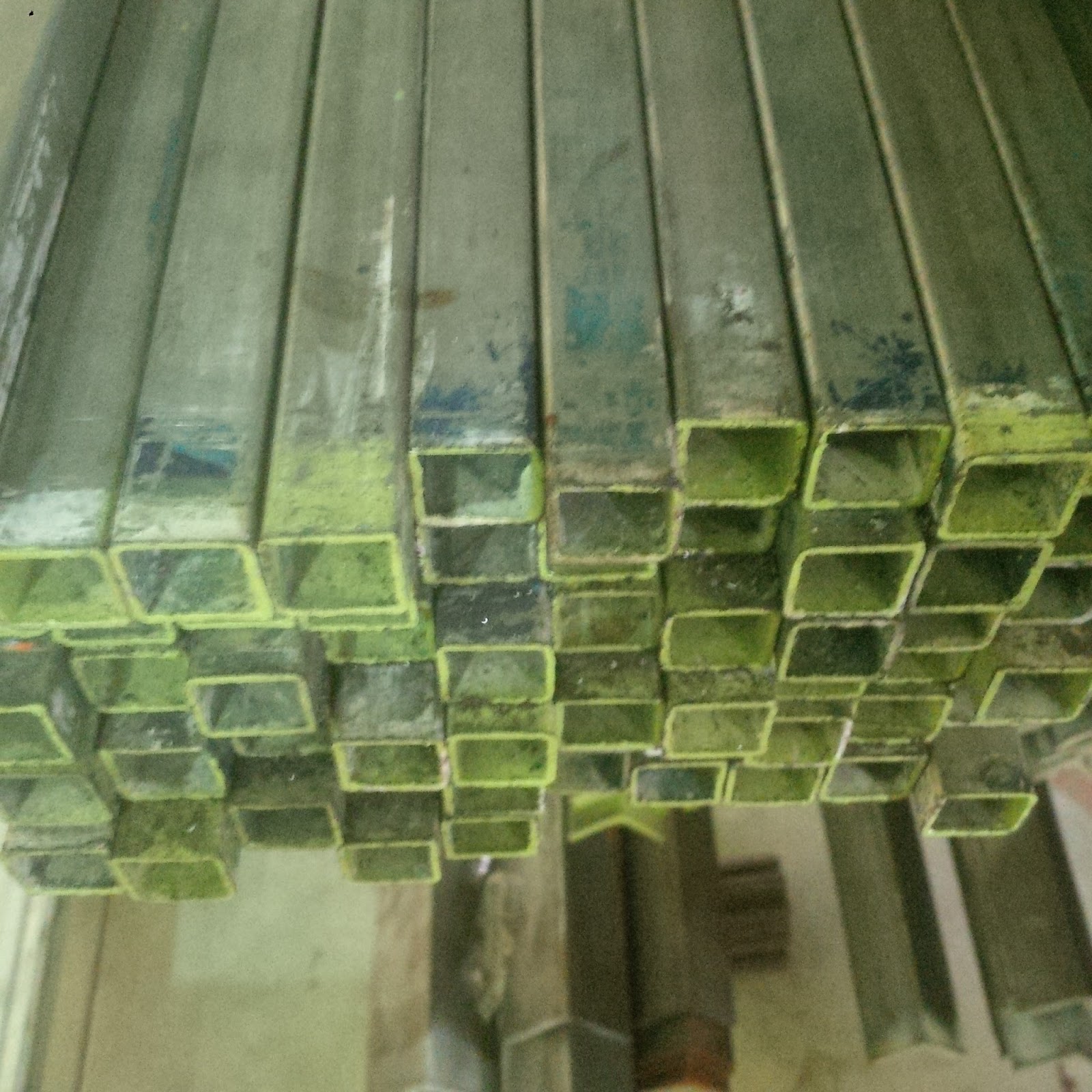 distributor besi : hollo galvanis 40 x 40