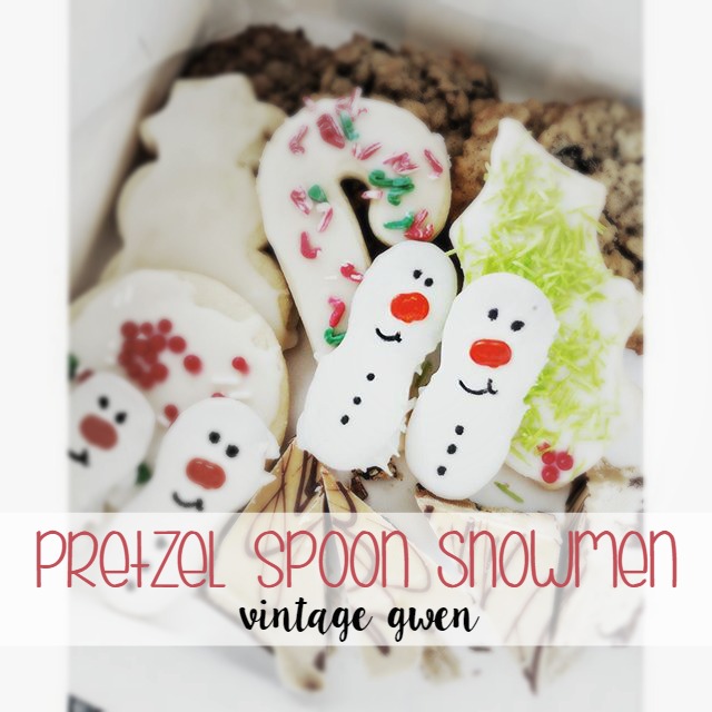 Vintage Gwen: {Recipe} Pretzel Spoon Snowmen