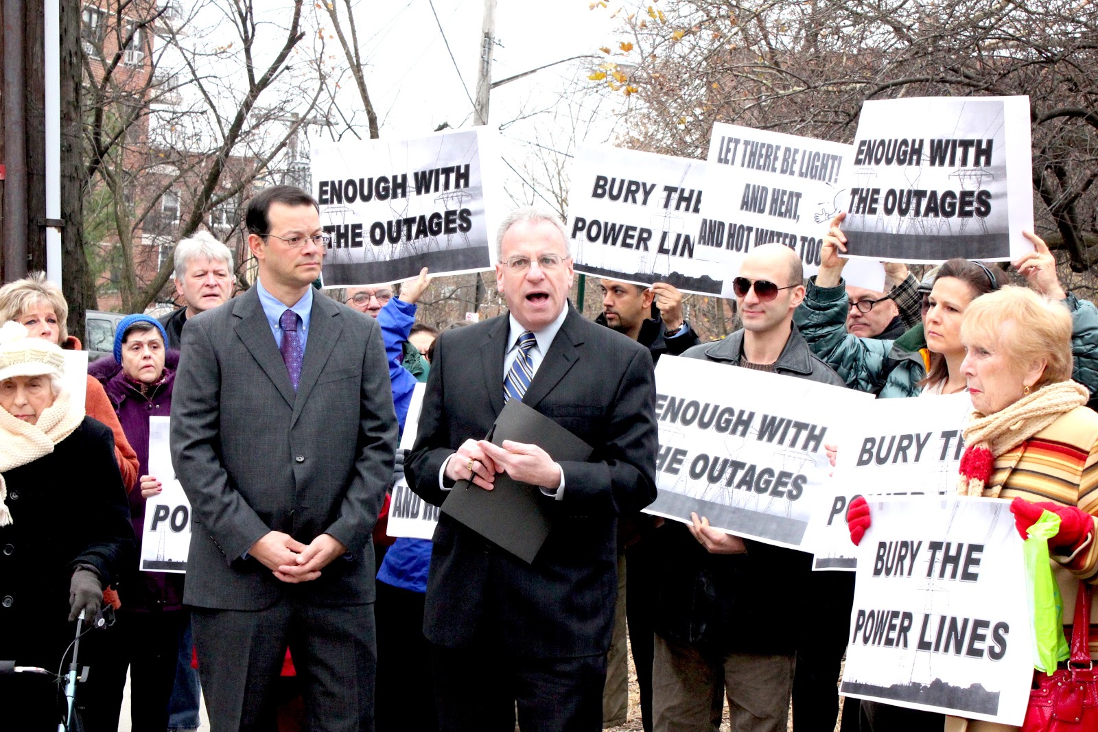 Bronx Press Politics: This week's Riverdale Review and Bronx Press