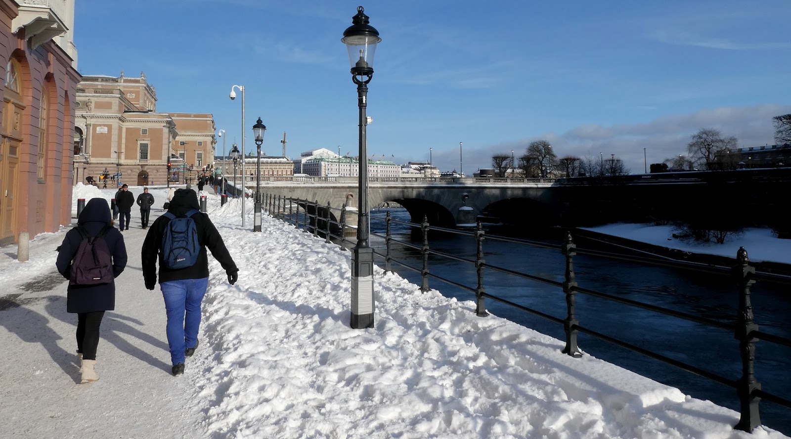 Björnidets blogg: 18 bilder från en vacker vinterdag i Stockholm