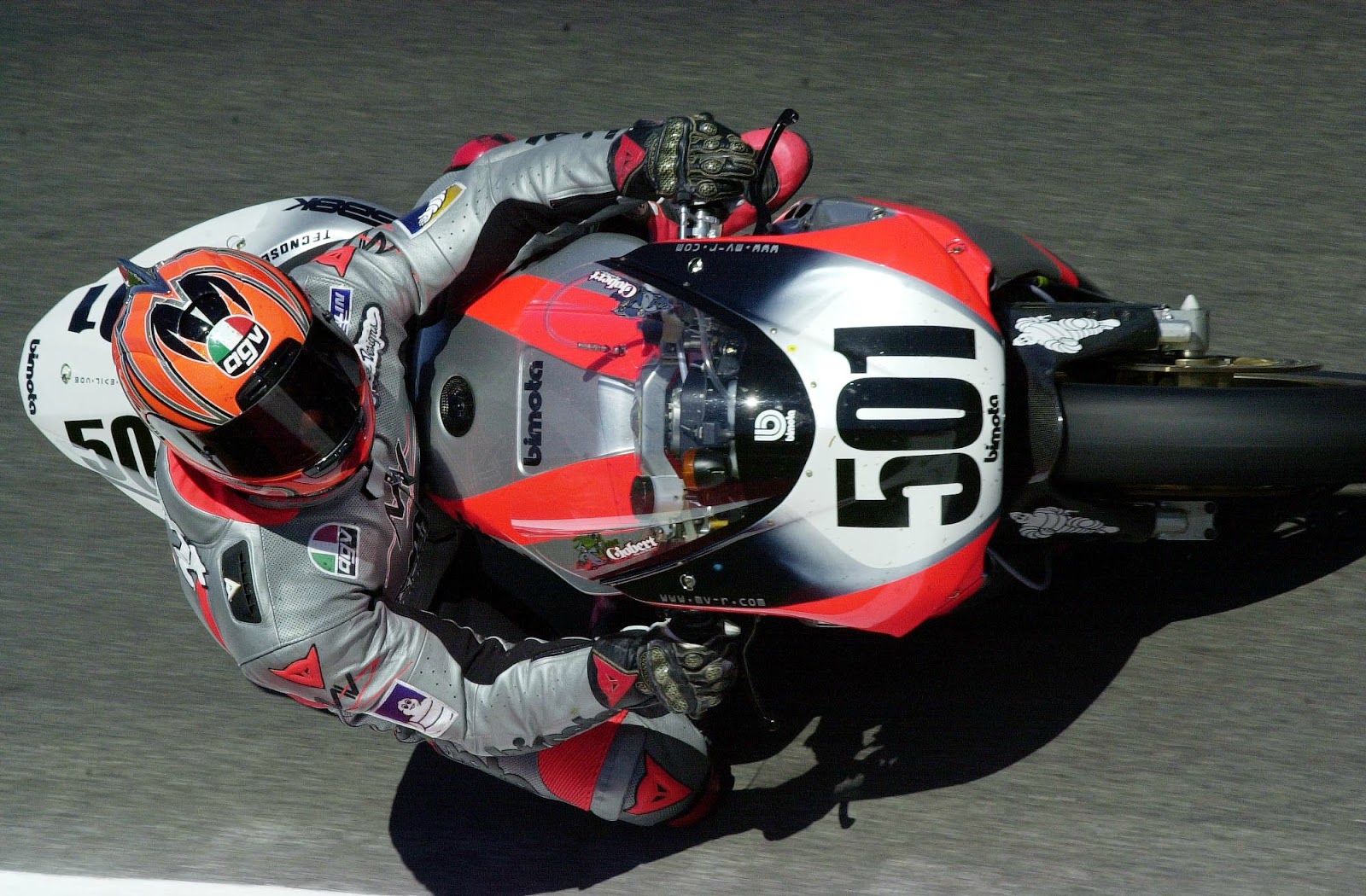 Racing Cafè: Photo #357 - Anthony Gobert 2000