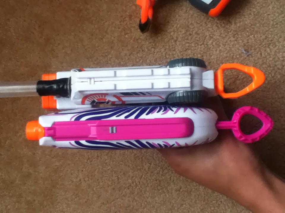 Outback Nerf: Nerf Rebelle Pink Crush Review (20m Aus Grey Trigger)