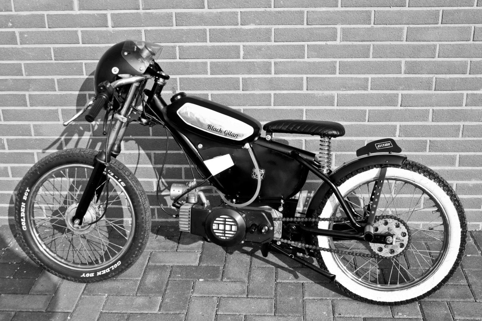 Mopped Bike - RocketGarage - Cafe Racer Magazine