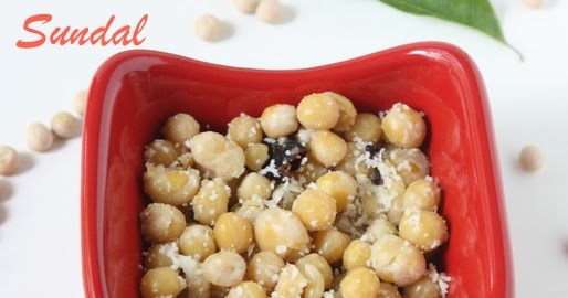 Sandhiya's Cookbook: Yellow Peas Sundal | Pattani Sundal