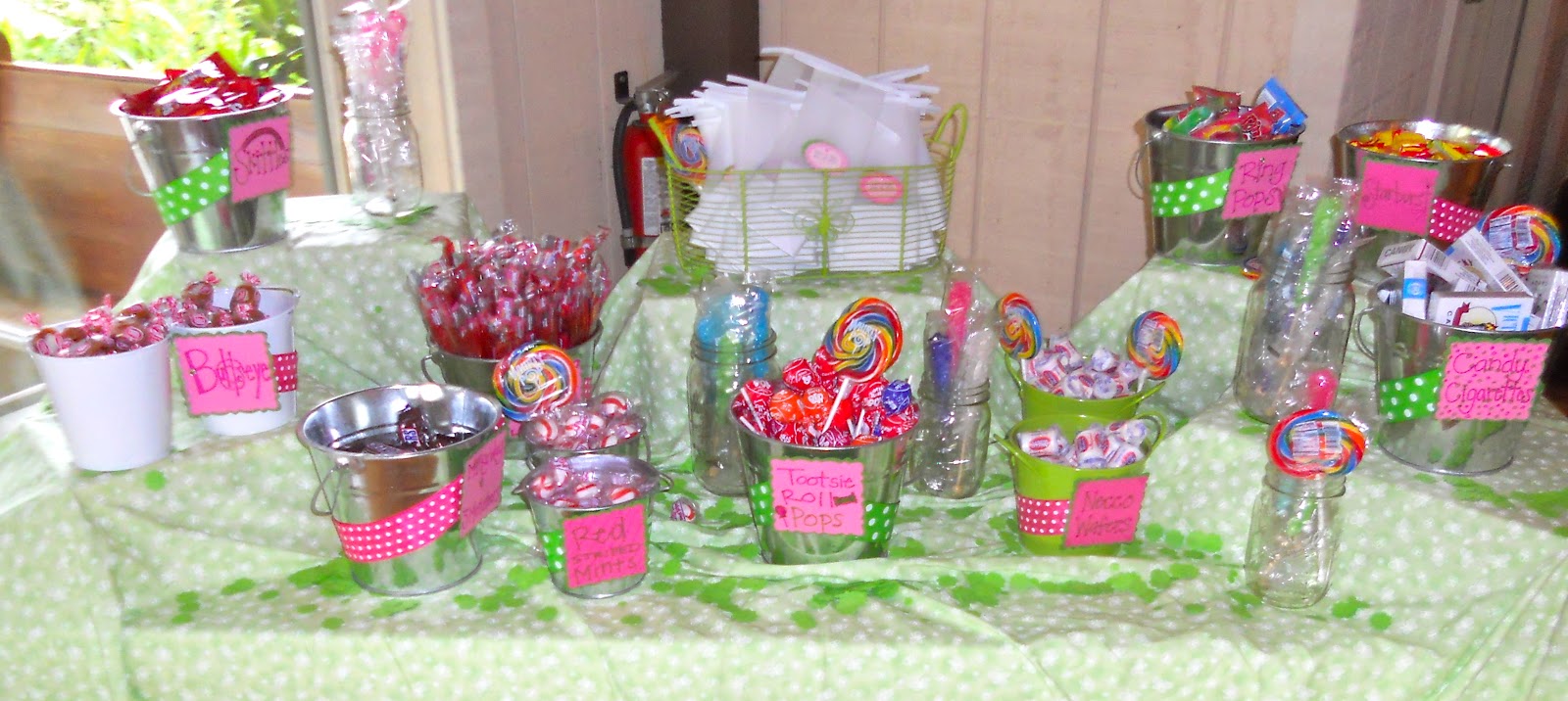 Gluesticks and Giggles: DIY Candy Bar