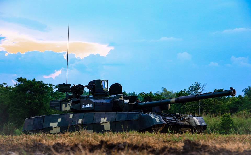 Military and Commercial Technology: Kyiv to send 13 more Oplot tanks to ...