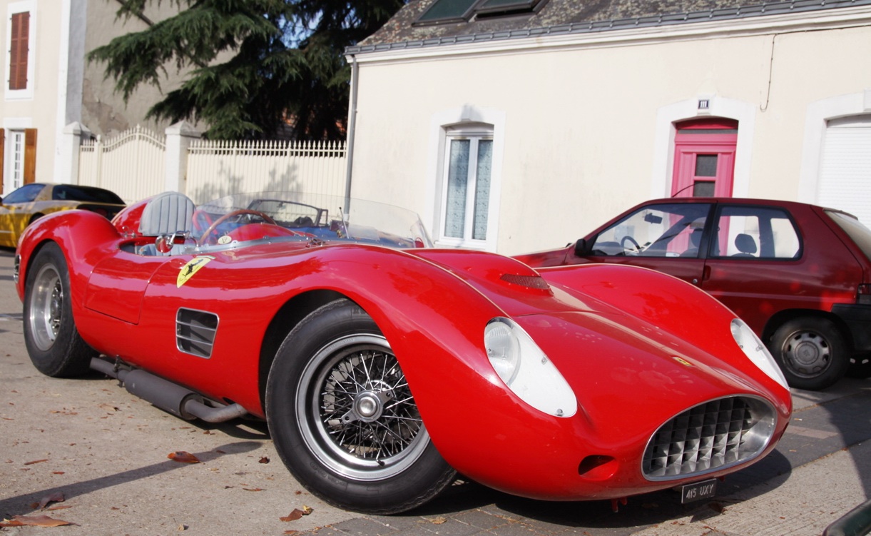 TORONTO CATHOLIC WITNESS: EXCLUSIVE: The Popes and Super Cars!!