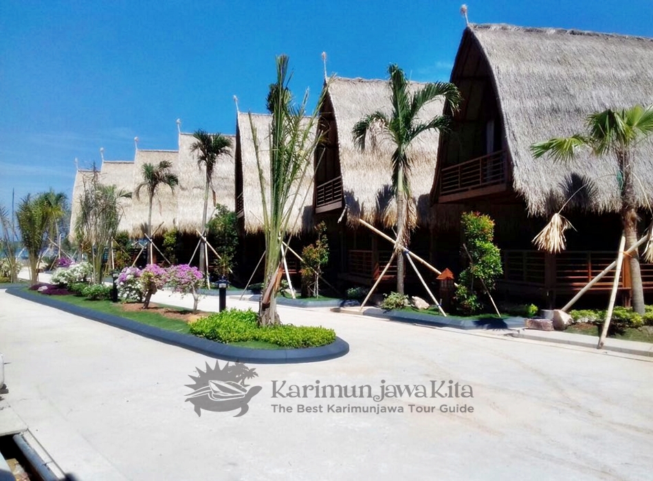 2 BUAH RESORT UNIK DI KARIMUN JAWA - PAKET WISATA KARIMUNJAWA TOUR