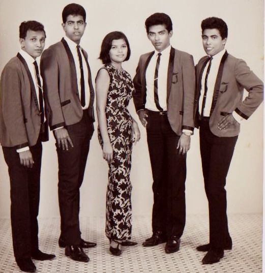 JOE CHELLIAH @ JOHAMI ABDULLAH: Roziah Latif and the Jayhawkers