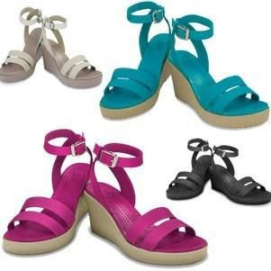√40+ Model Sepatu Sandal Crocs Wanita Modis dan Trendy 2023 - MODEL ...