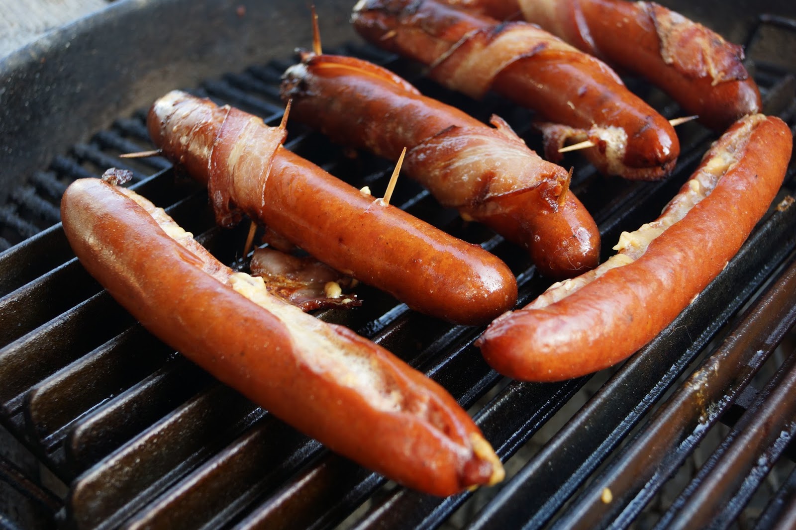 MAD MEAT GENIUS: BACON WRAPPED BACON & CHEDDAR DOGS