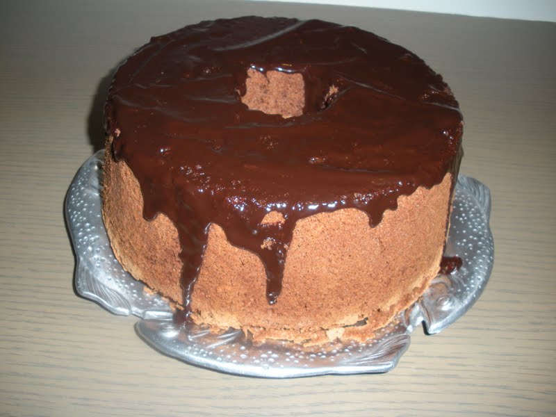 Lamb's Munchings and Musings...: Chinese 5-Spice Chocolate Chiffon Cake