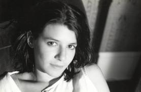 MUJERES AL BORDE DE UN ATAQUE DE NERVIOS: JENNIFER MICHAEL HECHT