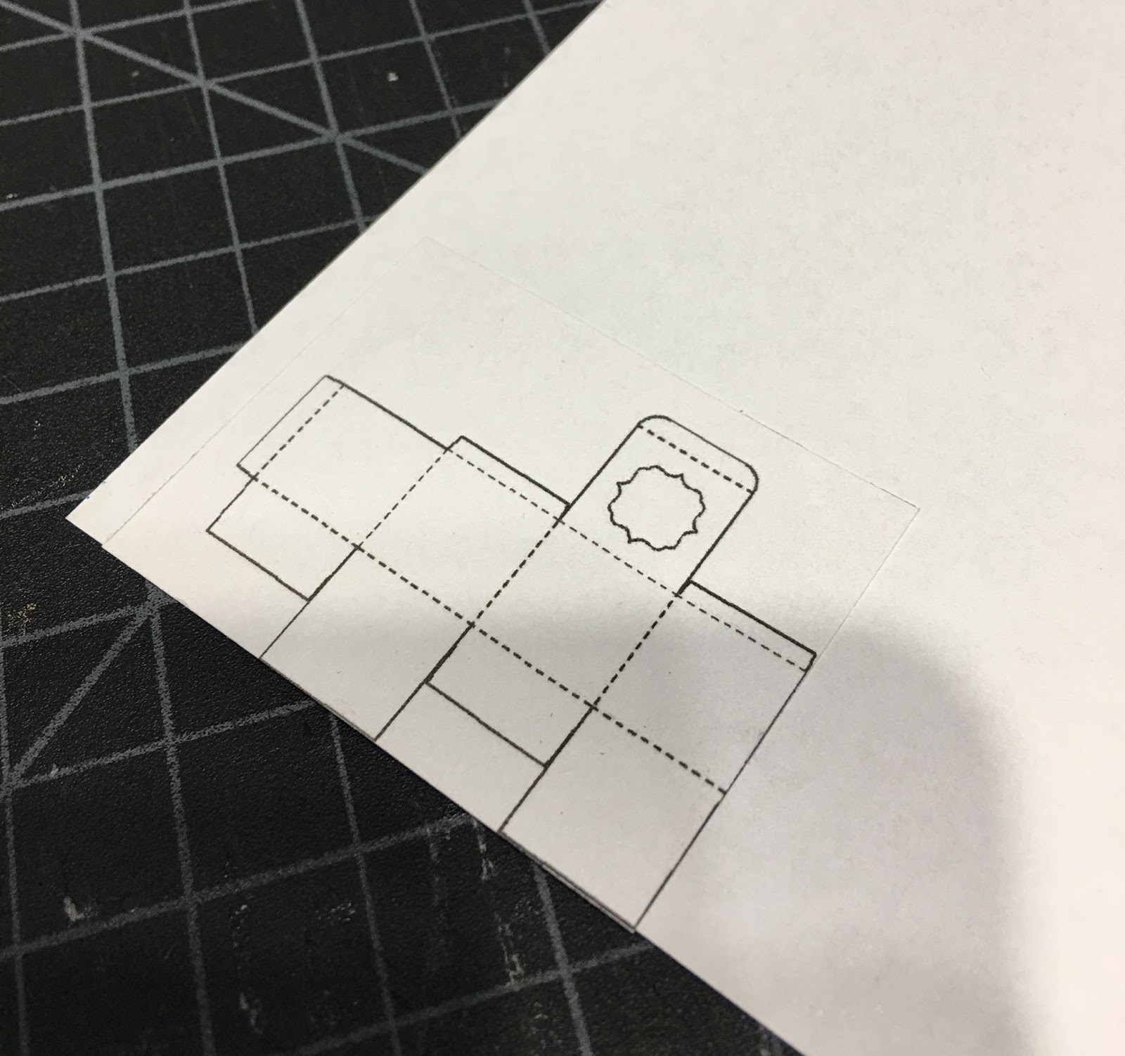 My Miniature Madness: Tissue Box Tutorial