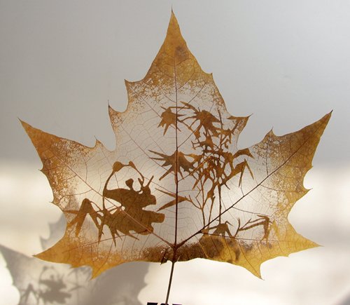 Mighty Lists: 10 amazing leaf carvings