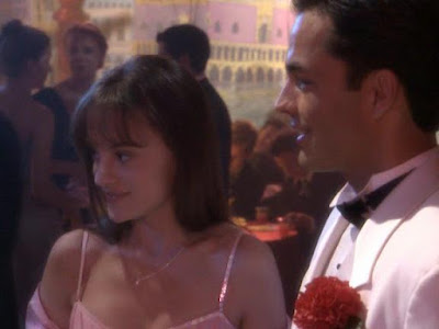 Carrie (2002) ~ Horor i SF Filmovi - Opis i radnja filma