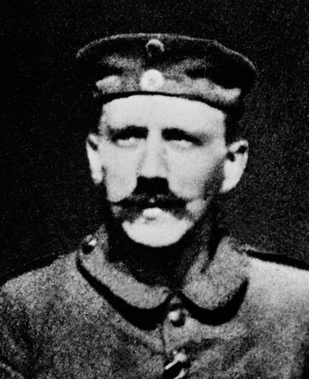 The Secret Photographs Adolf Hitler Wanted to Ban From the World ...