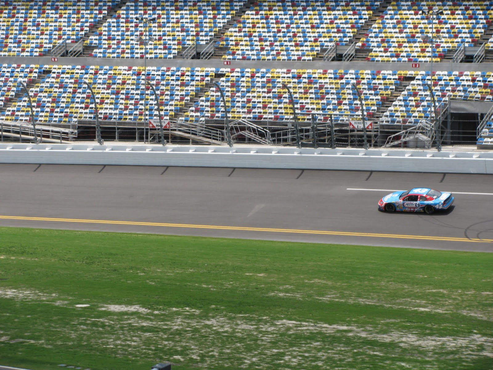 Quest on the Loop: Daytona Beach, FL - 5/20/11 & 5/21/11