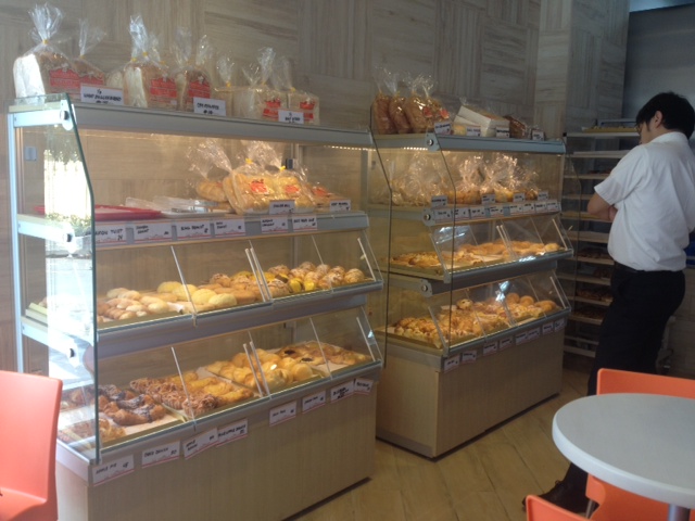 My Tasty Buds ~ Patikim: Tikim58:Yamato Bakery Cafe (Jupiter St; Makati ...